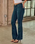 Caulette Super Stretch Flare Jeans – VICI