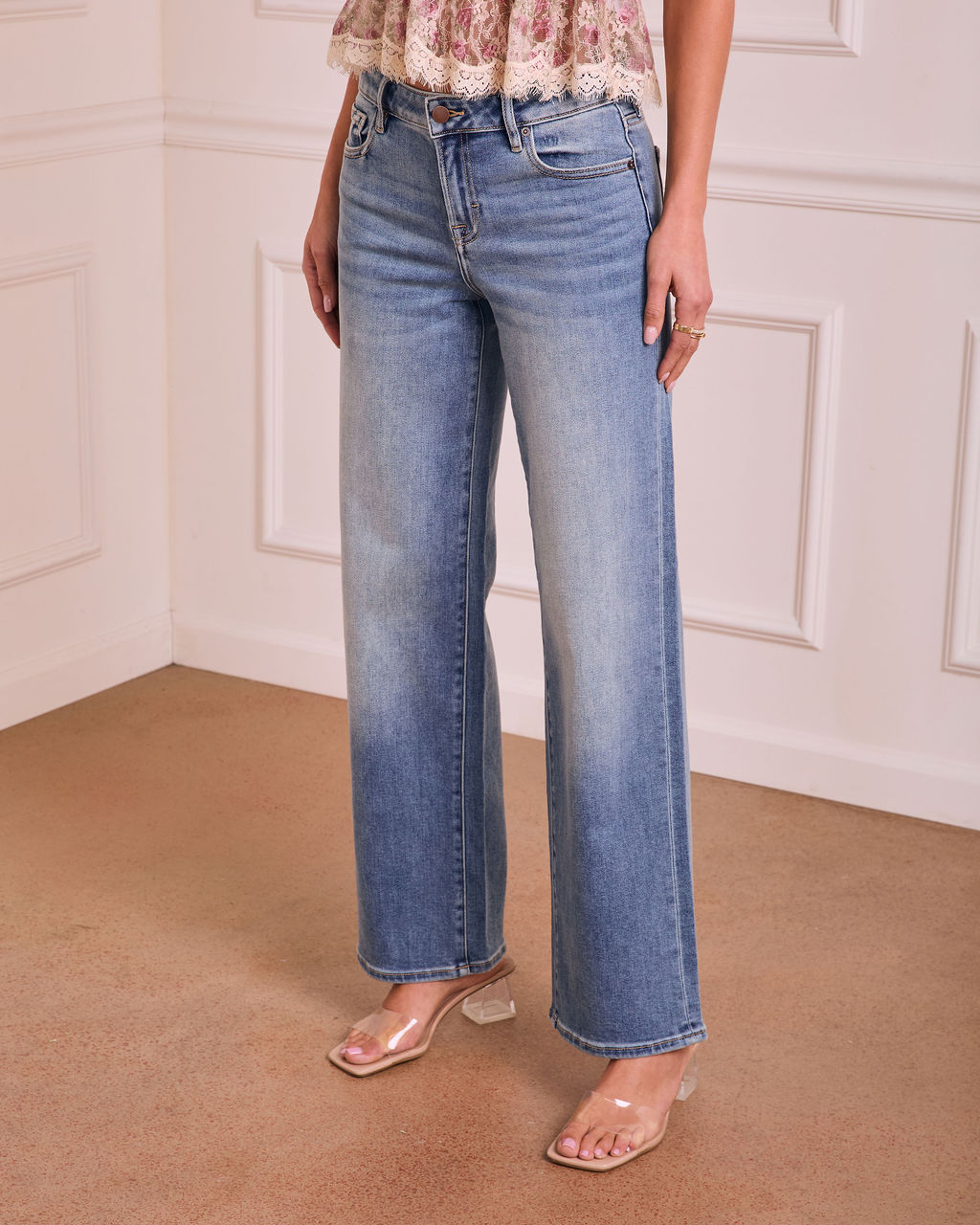 Tisla Super Stretch Mid Rise Straight Leg Jeans – VICI