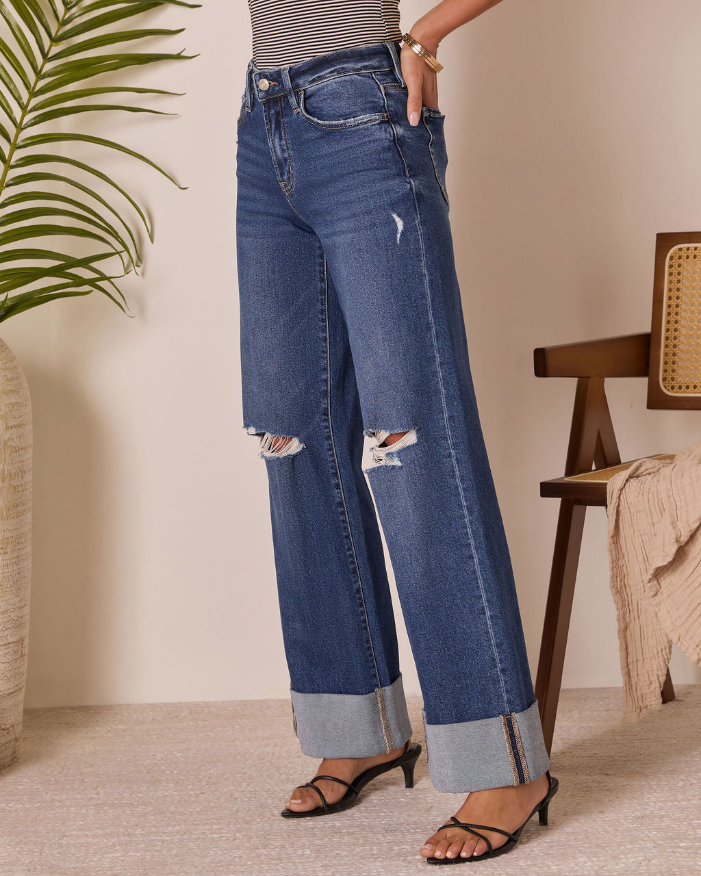 Jaidan Stretch High Rise Wide Leg Distressed Cuffed Jeans – VICI
