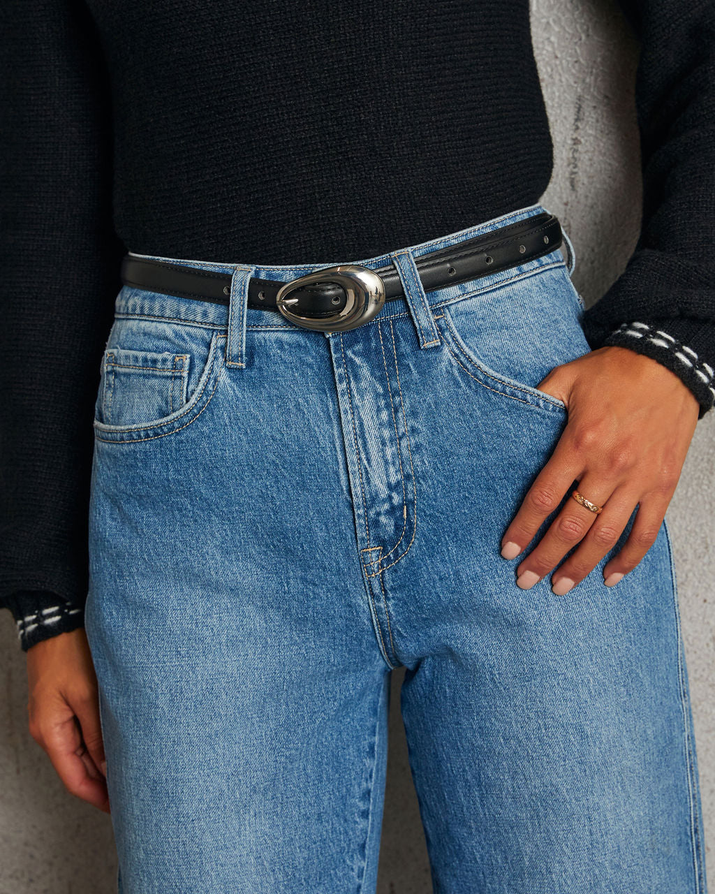 Jona Oval Buckle Belt – VICI