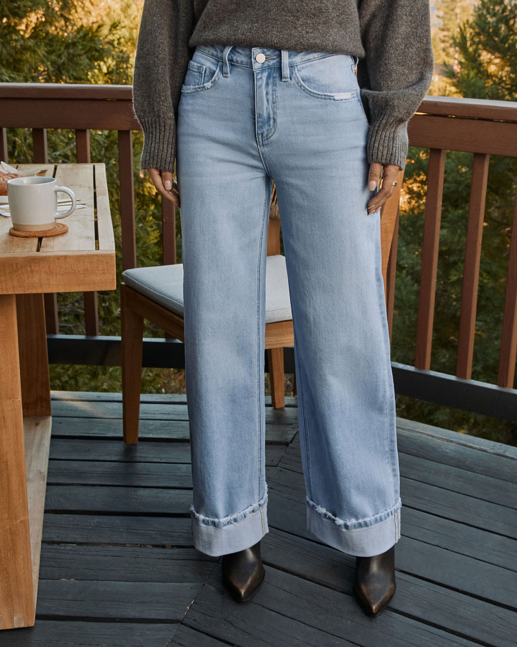 Laylia Distressed Wide Leg Jeans – VICI